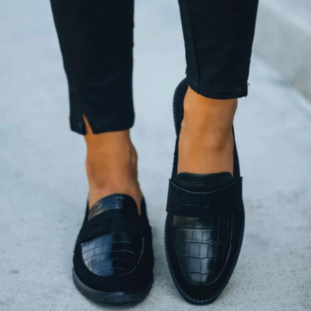 Edward | Man's Moccasins – Elegant Round-End Design – Aussie Vogue